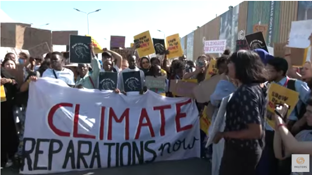 Youth climate activists stage protest at #COP27 – Rising Tide North America